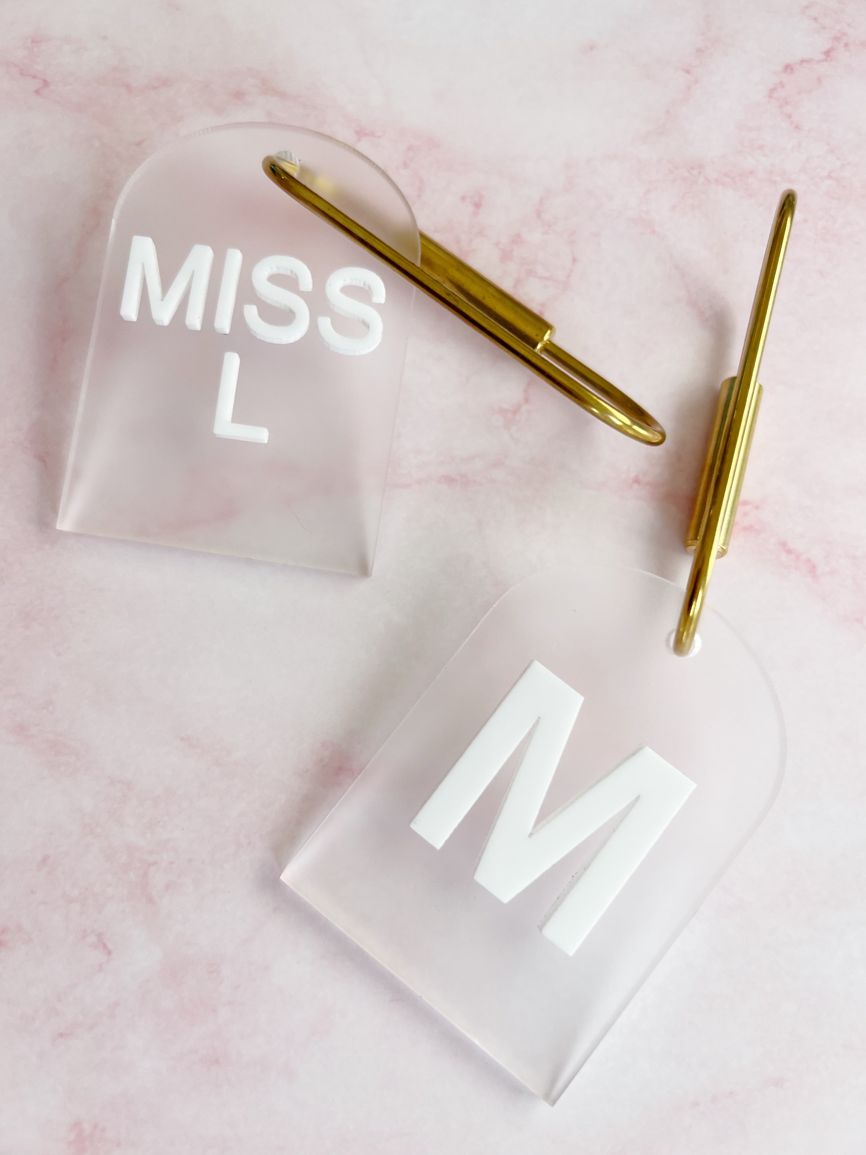 Frosted Arch Keychain – rawdesigns.co